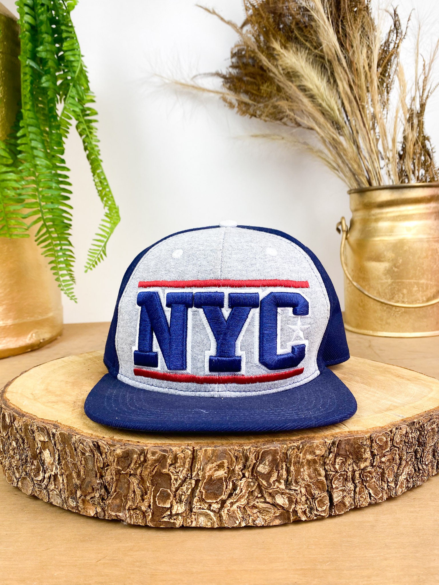 Boné Dark Wolf NYC Azul e Cinza - Dona Chica Brechó Online