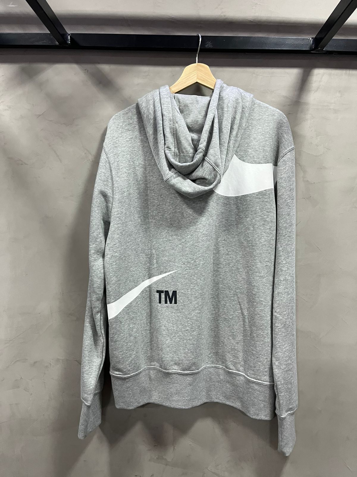 MOLETOM NIKE SWOOSH TM CINZA - JNoriginalshop