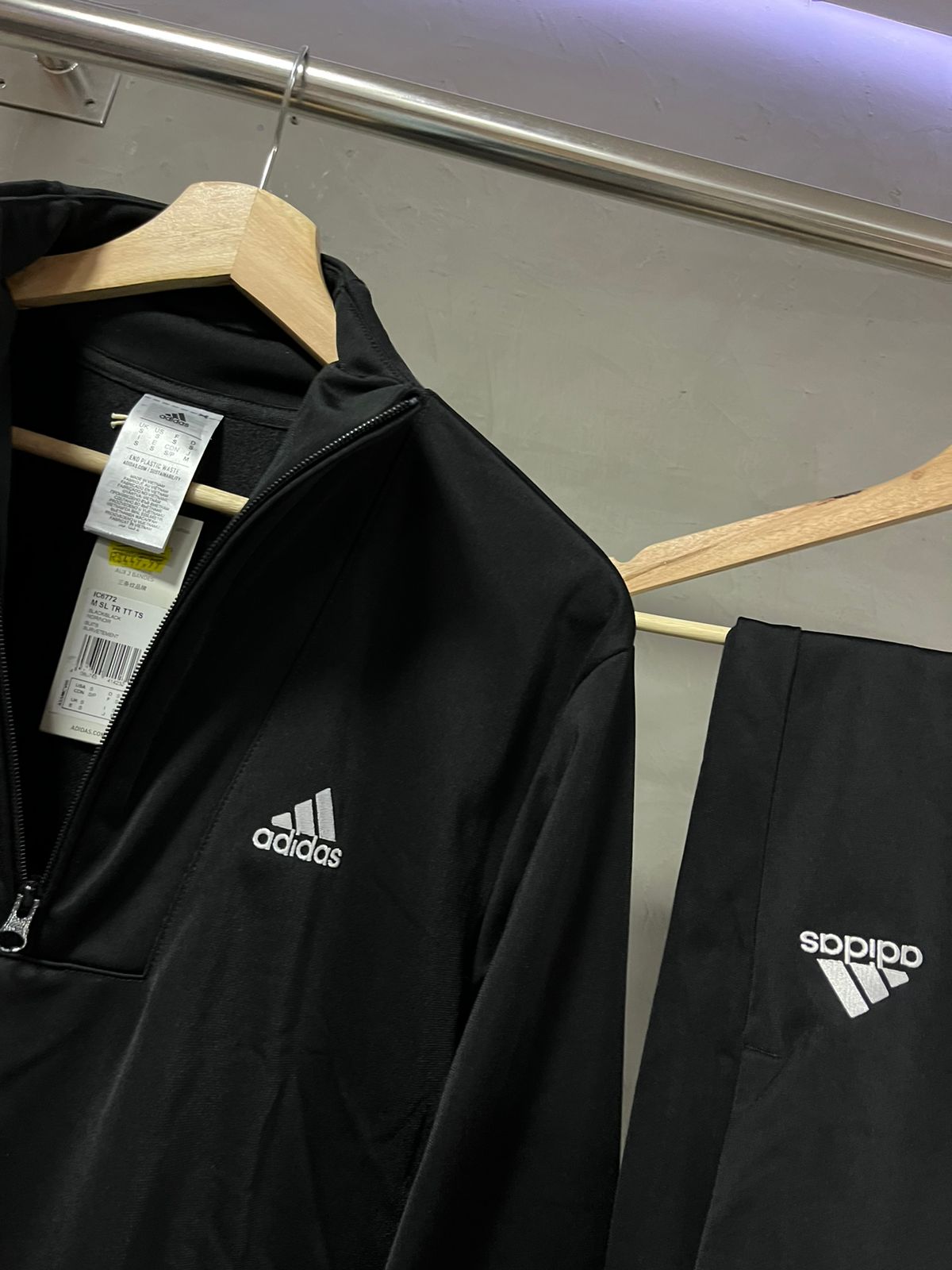 CONJUNTO ADIDAS 1/4 ZIP - JNoriginalshop