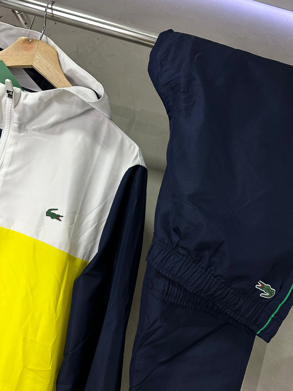 CONJUNTO LACOSTE SPORT (NAVY BLUE) - JNoriginalshop