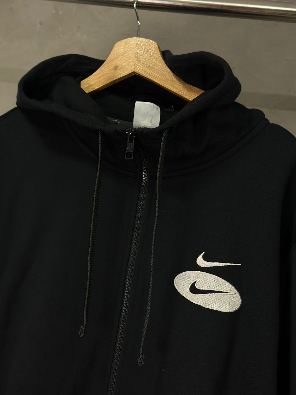 MOLETOM NIKE SPORTWEAR DOUBLE SWOOSH PRETO - JNoriginalshop