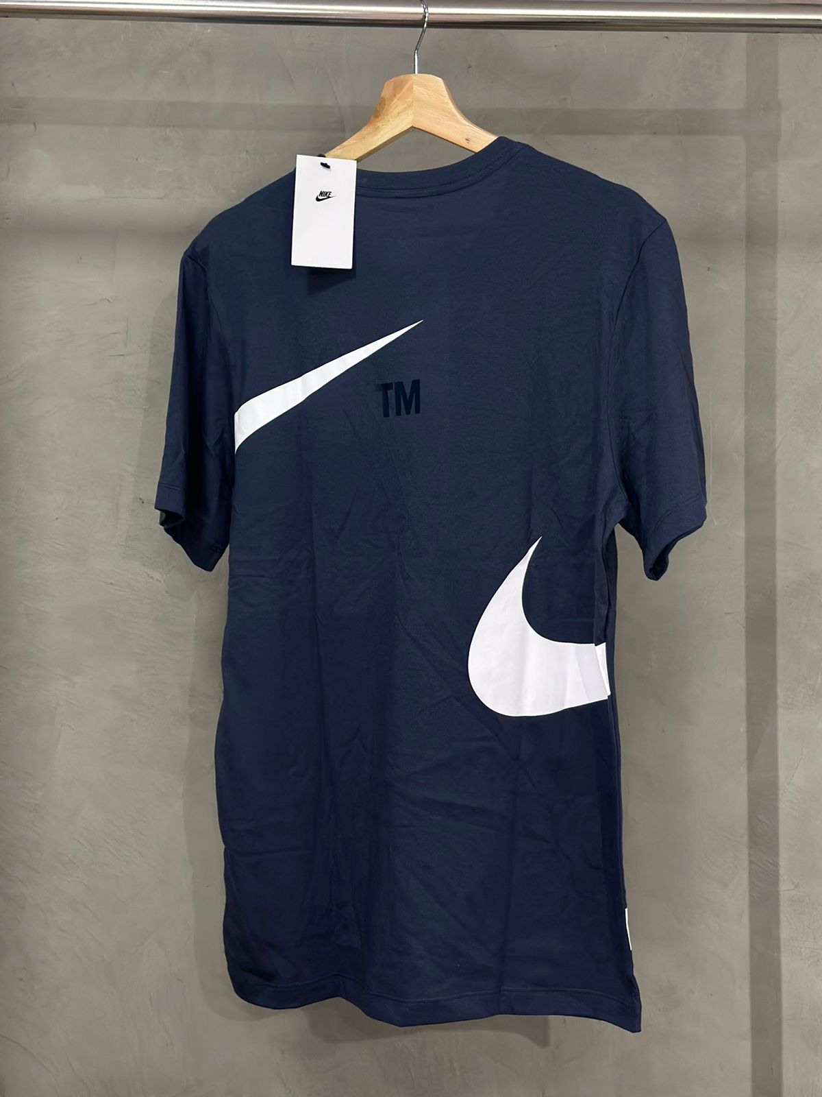 CAMISETA SWOOSH NIKE TM AZUL MARINHO - JNoriginalshop