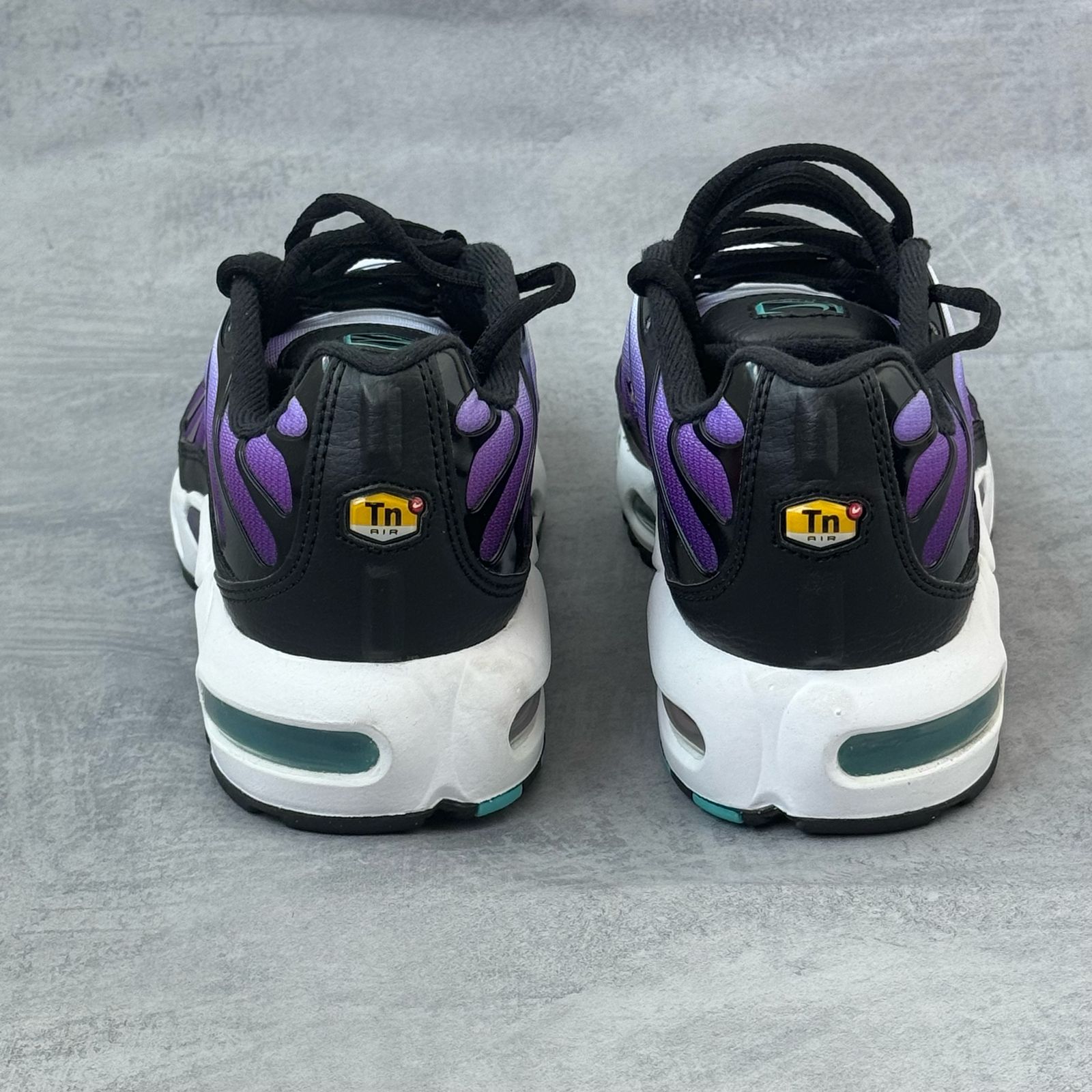 Tenis Air Max Plus GS "Reverse Grape" - JNoriginalshop