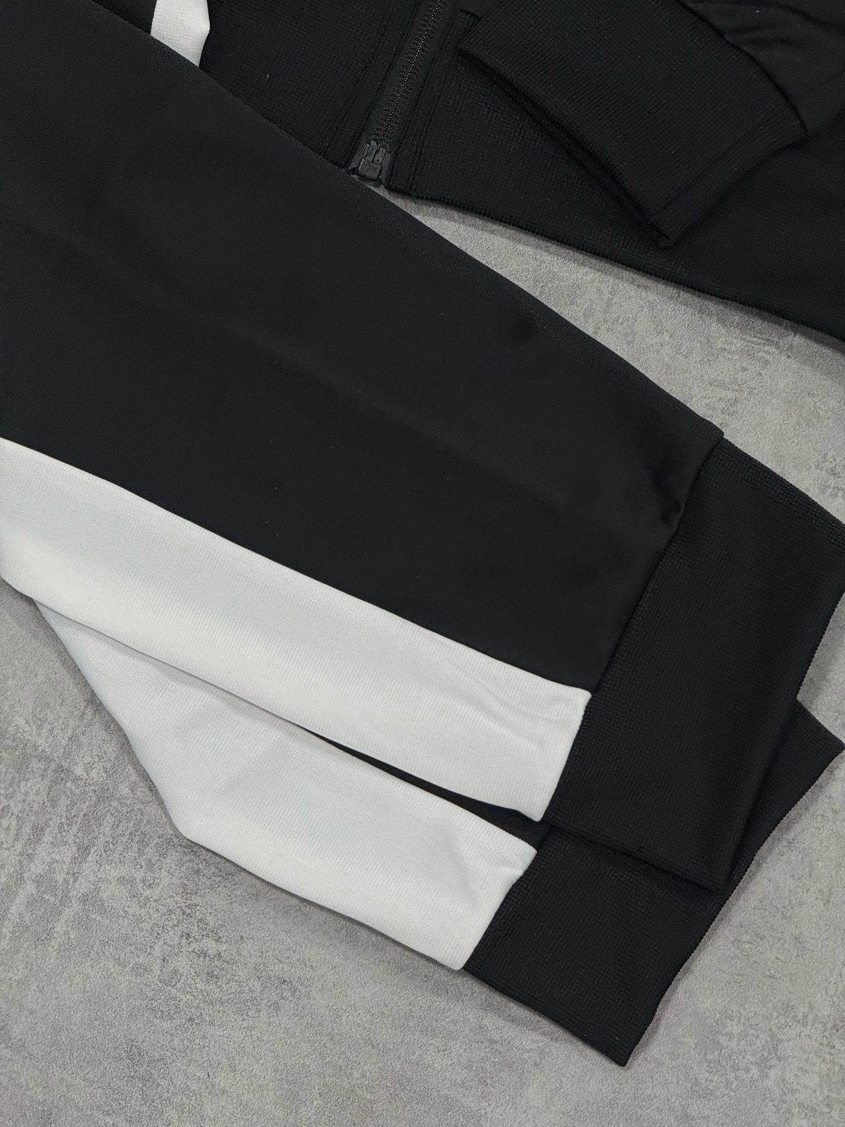 Conjunto Sportwear Adidas Colorblock - JNoriginalshop