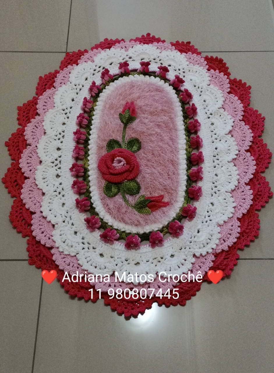 Tapete Jardim de Rosas - Adriana Matos Crochê