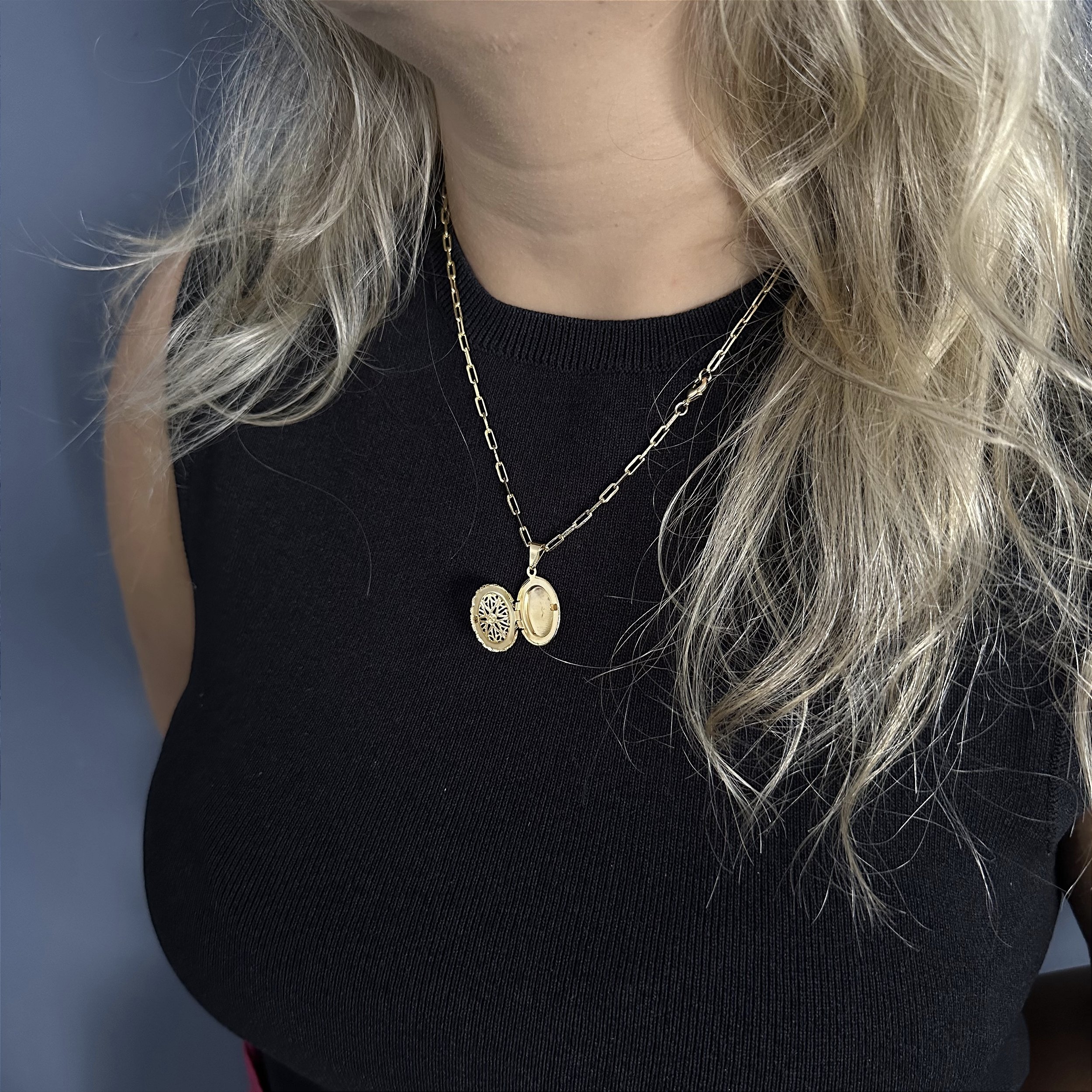 CORRENTE CARTIE ( 2mm 50cm FEM ) + PINGENTE RELICÁRIO - BANHADO A OURO 18K. - DELUXE JOIAS RECIFE