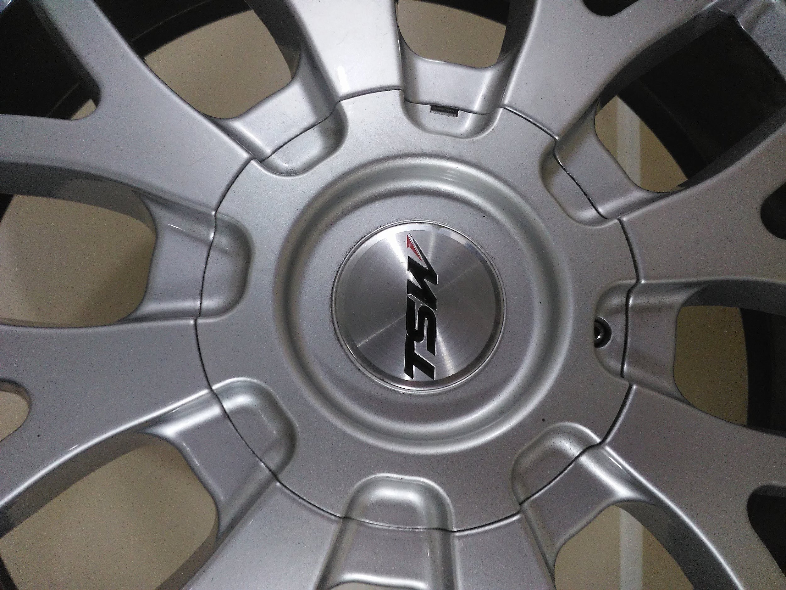 Rodas Aro 20 TSW Katalani 4x100 4x108 Prata Diamantada - HR Vergueiro ...