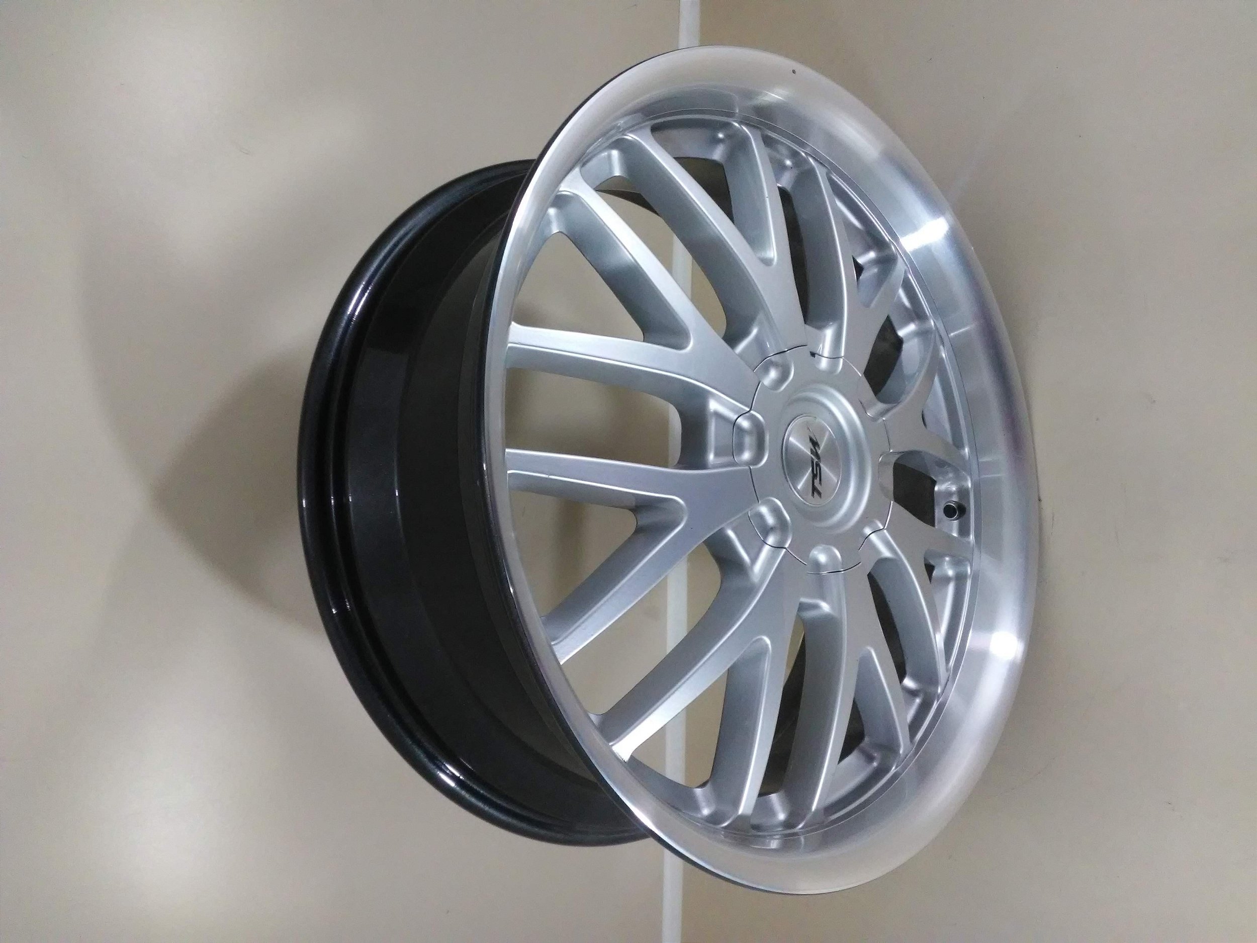 Rodas Aro 20 TSW Katalani 4x100 4x108 Prata Diamantada - HR Vergueiro ...