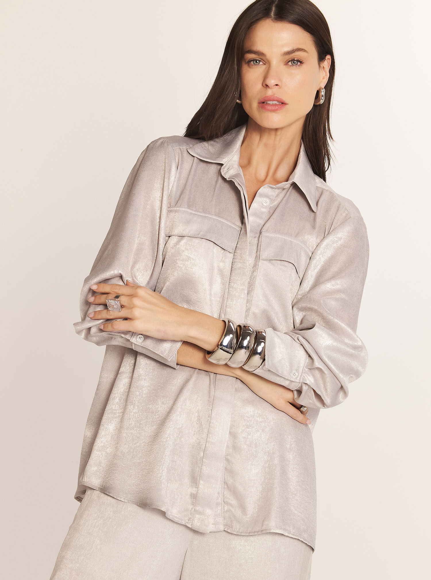 Camisa Silver Solta Prata - Raizz | Loja Online - Raizz Store | Moda Feminina