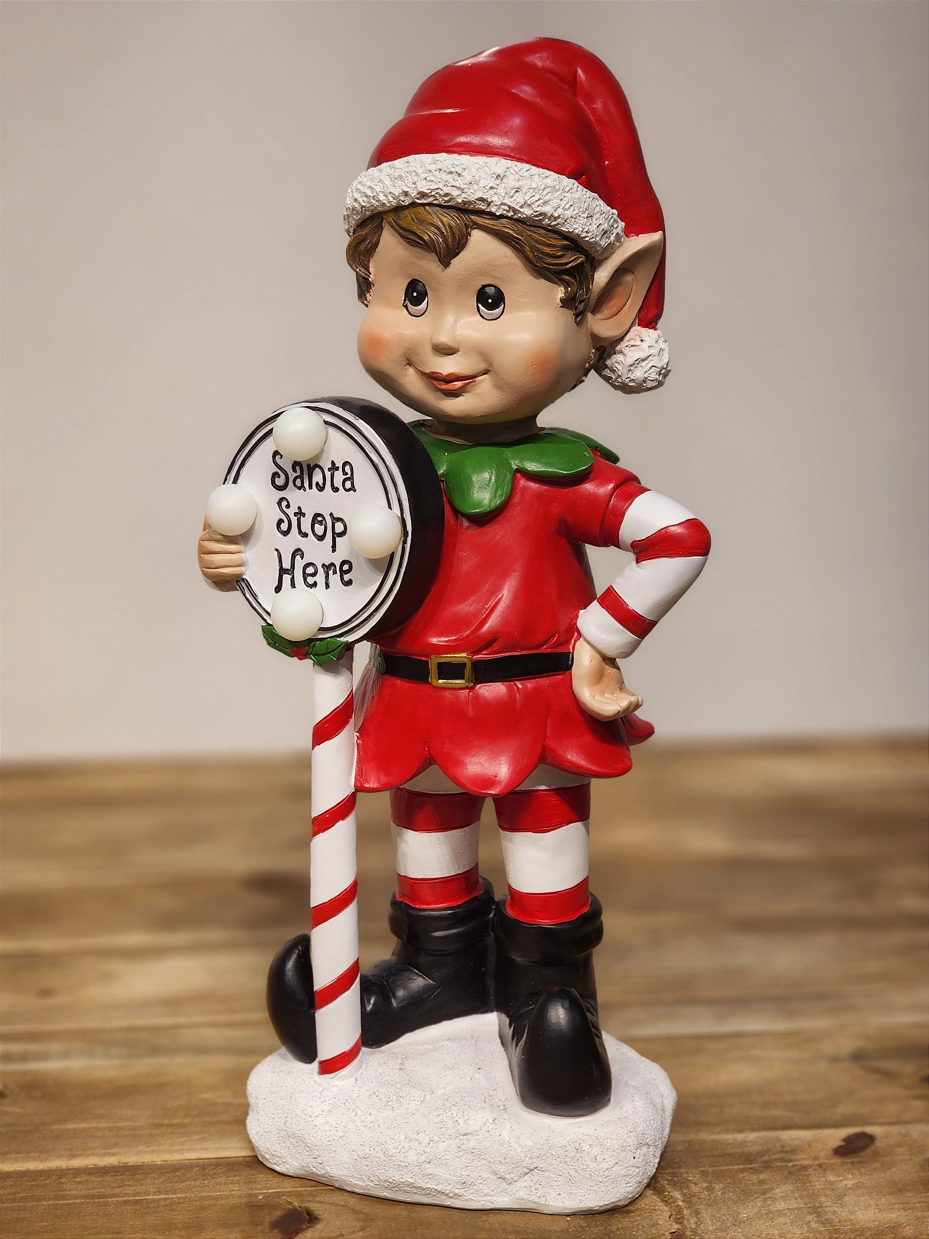 ELFO COM LED EM RESINA 40,6CM - Senhor Natal