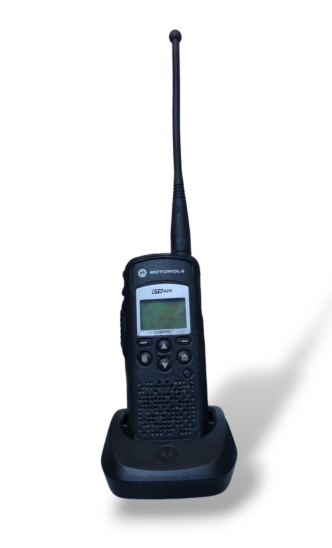 Rádio Comunicador Digital Portátil Motorola DTR620 SEMINOVO - POP SHOP