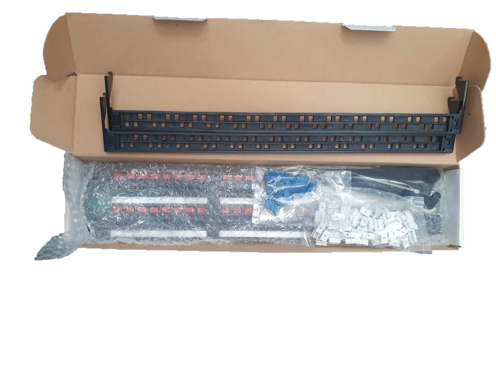 Patch Panel 48P Cat6 2u Furukawa Gigalan - POP SHOP