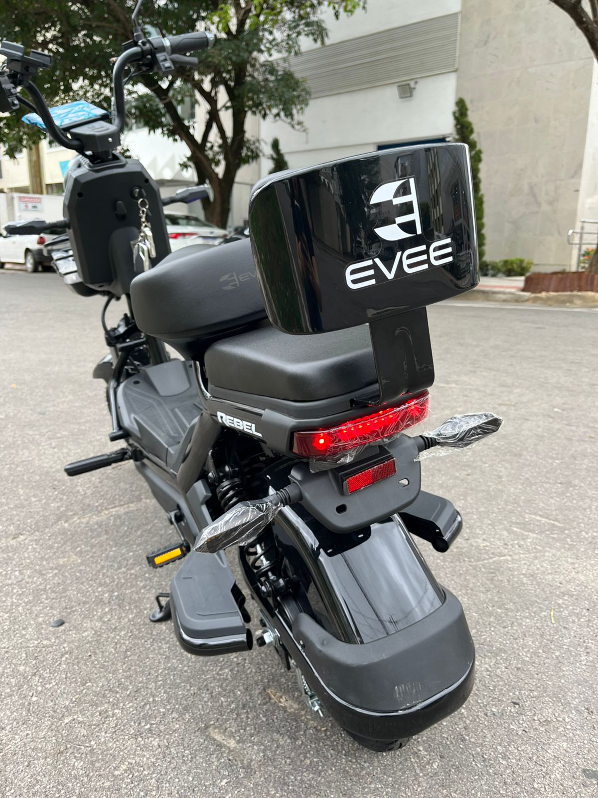 SCOOTER ELÉTRICA AUTOPROPELIDO BIKE REBEL 1.000W PRETA - GFS BIKE SHOP