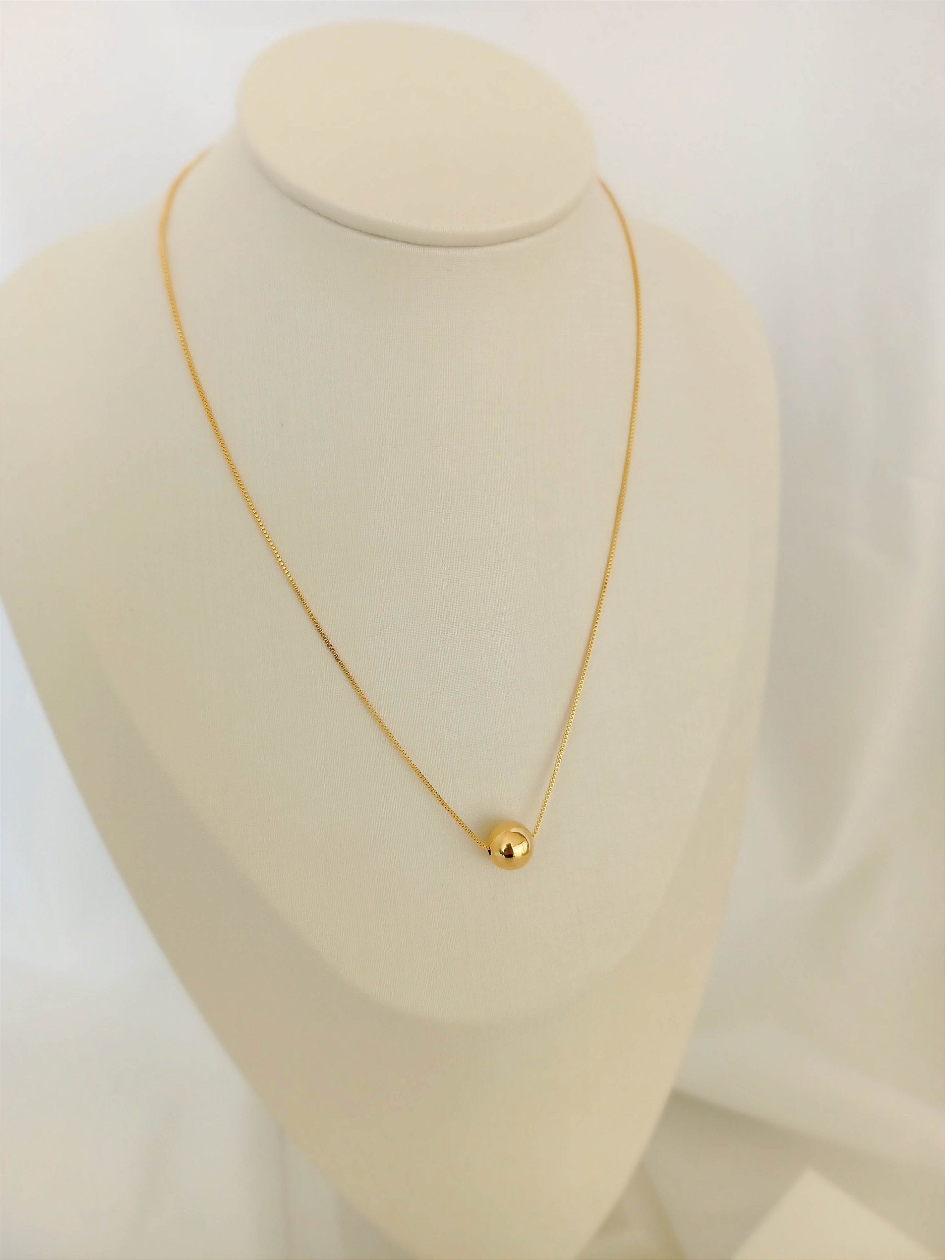 Colar passante de bolinha (semijoia banhada a ouro 18k) - Zoglio Acessórios