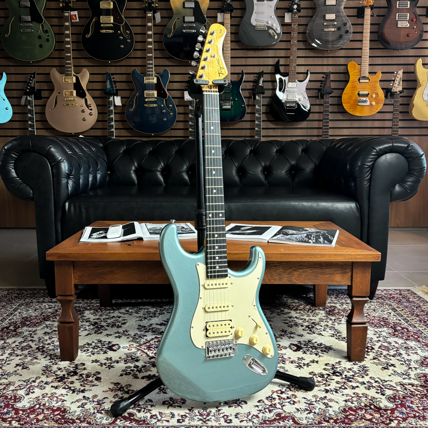 Guitarra Tagima TG-540 Strato HSS Lake Placid Blue Escala Escura ...