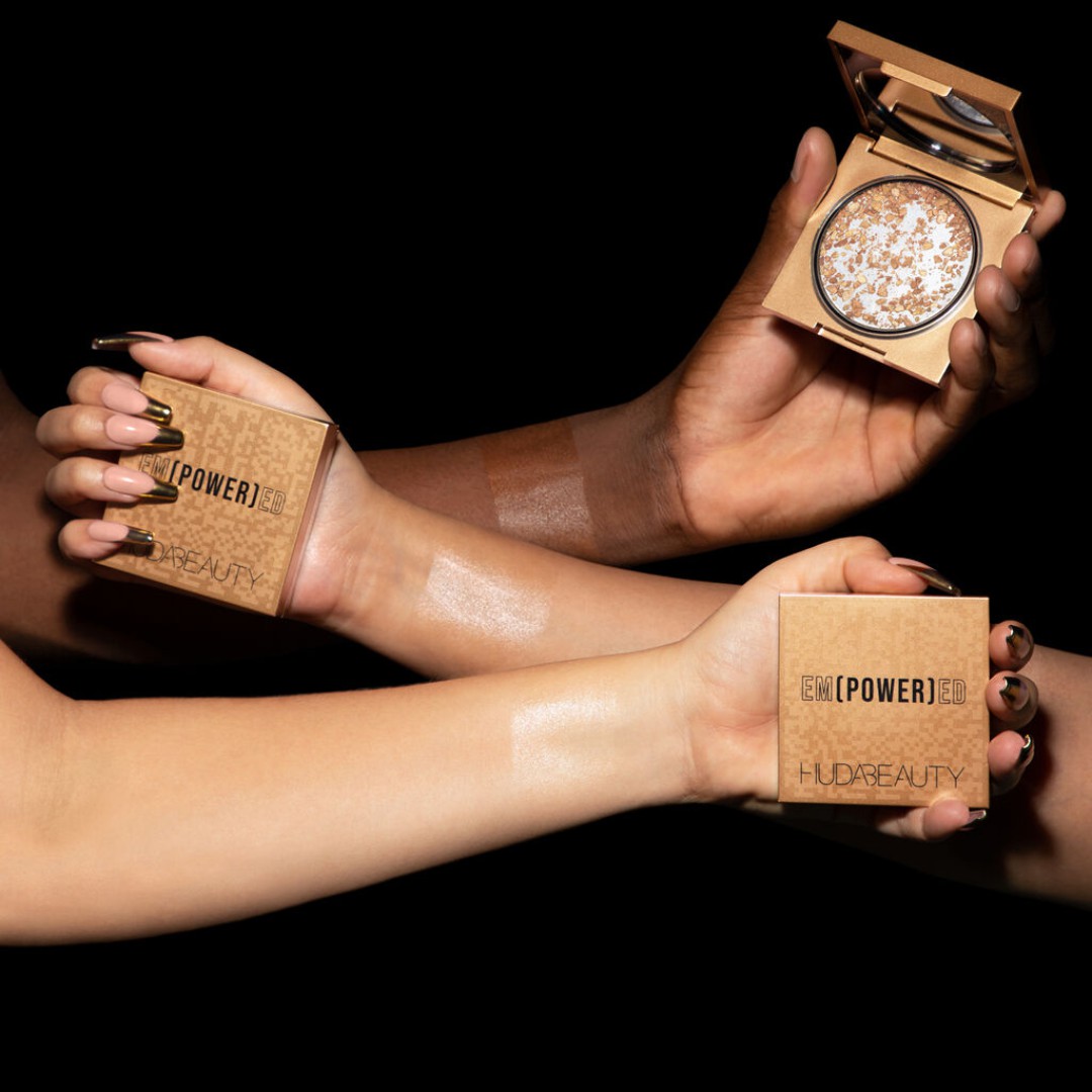 Iluminador Huda Empowered Face Gloss Highlighting Dew - Imports MDM