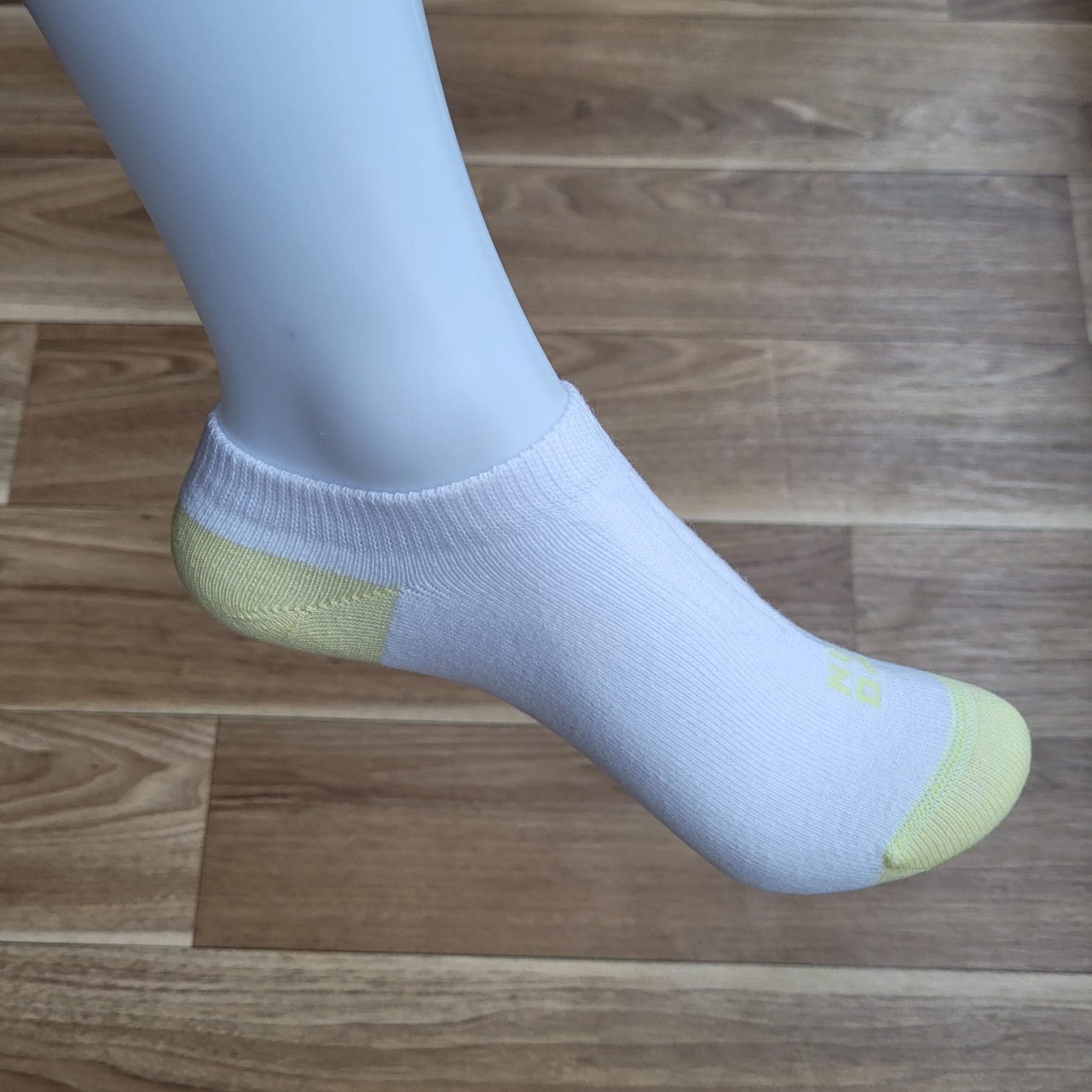 Meia Soquete - Amarela - NUDA SOCKS