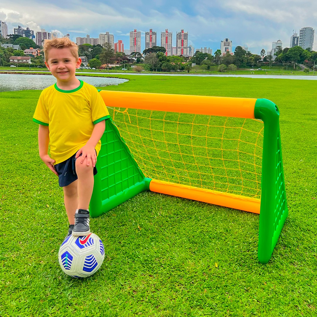 Mini Gol de Futebol Infantil Brasil Par com Bola Freso - Freso - Loja ...