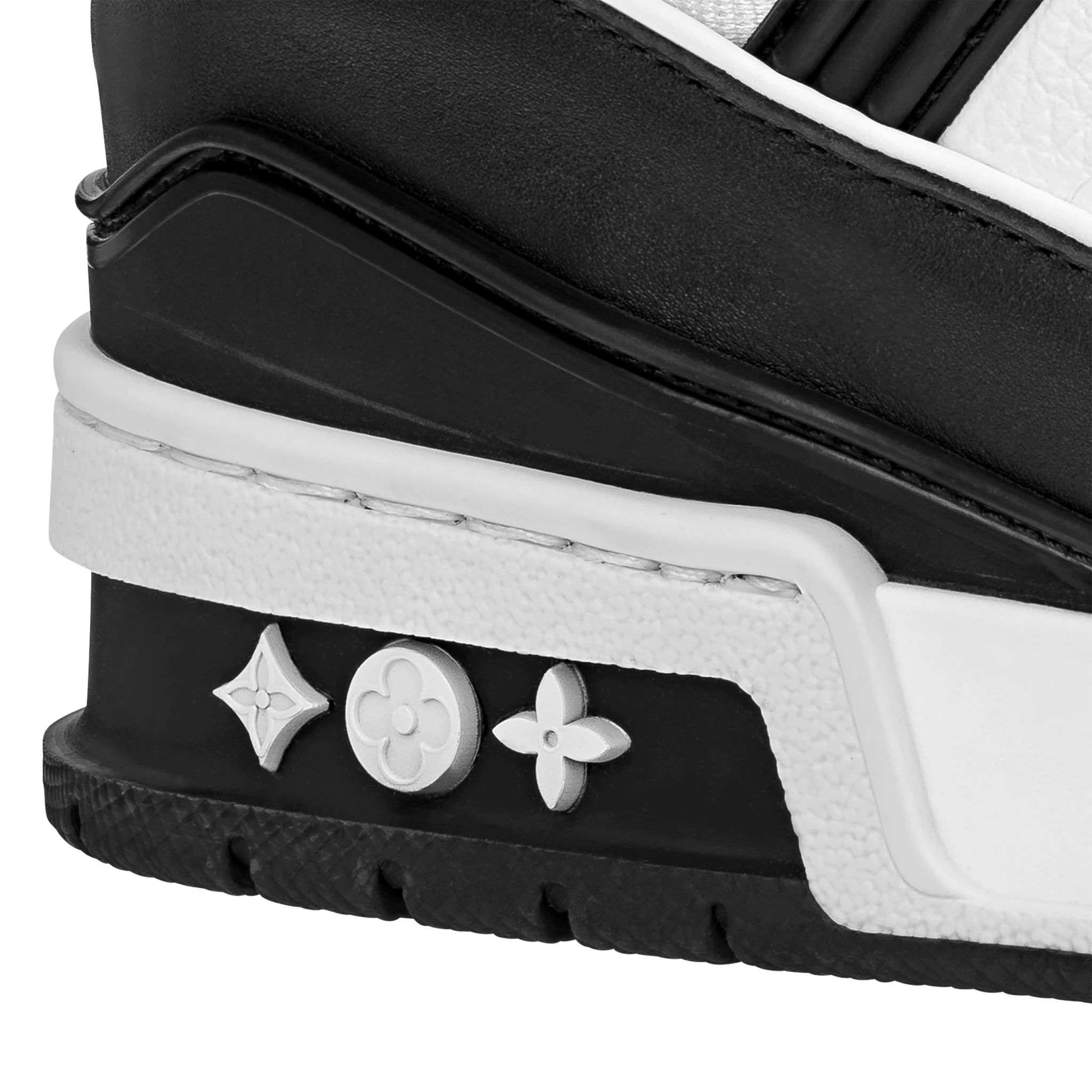 TÊNIS LOUIS VUITTON TRAINER ' WHITE/BLACK ' - Os melhores sneakers ...