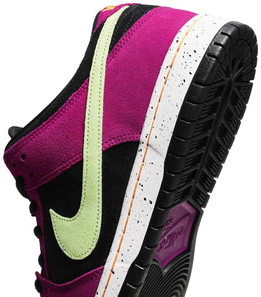TÊNIS NIKE DUNK LOW PRO SB ' RED PLUM ' - Os melhores sneakers estão aqui