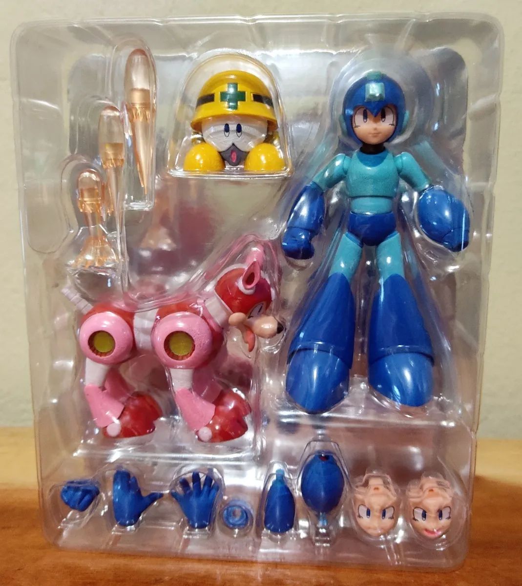 Mega Man e Rush D-Arts - Blister Toys - Action figures e Colecionáveis