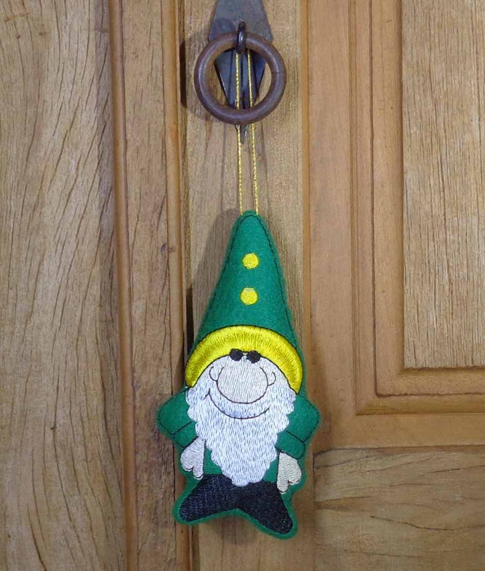Enfeite de Natal Duende - Dipano Bordados, confecção enfeites de Natal ...