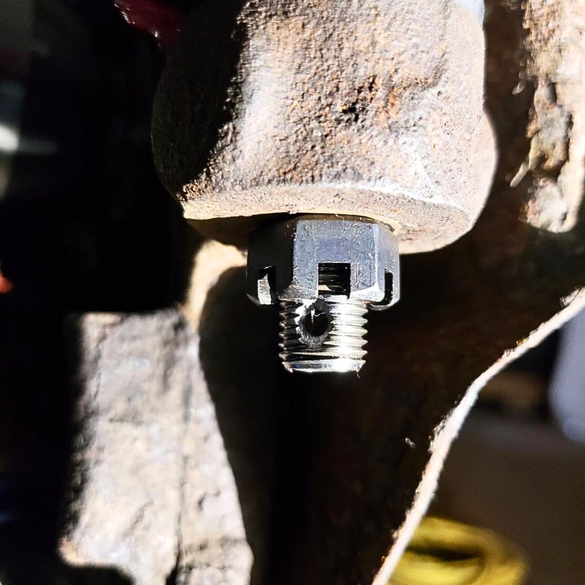 Porca Sextavada Castelo Polegada Rosca Grossa e Rosca Fina - Parafusos ...