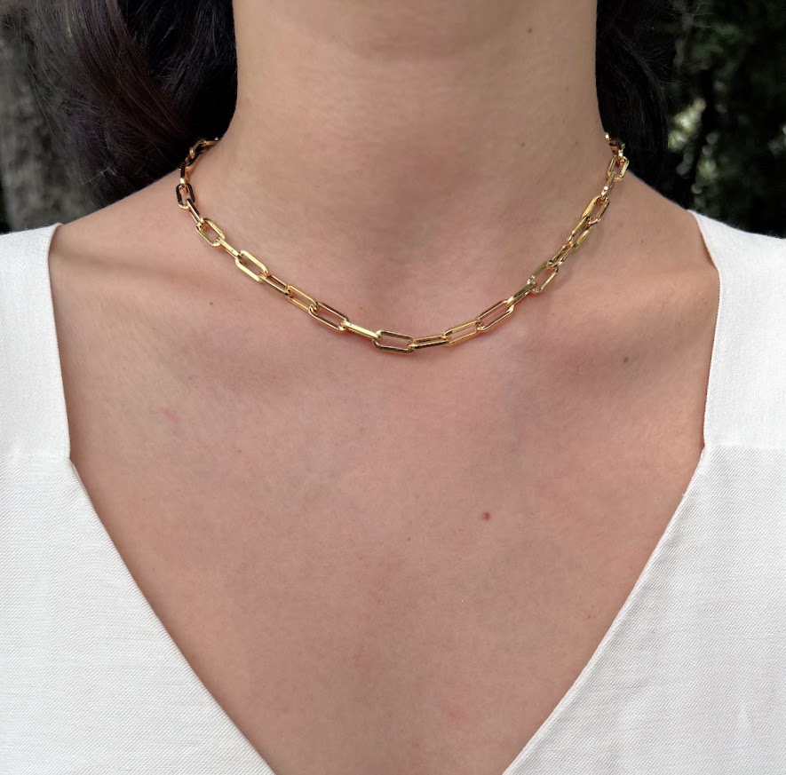 Colar Curto em Correntes Banhadas – Verniz Suíço | Elegante - A loja ...