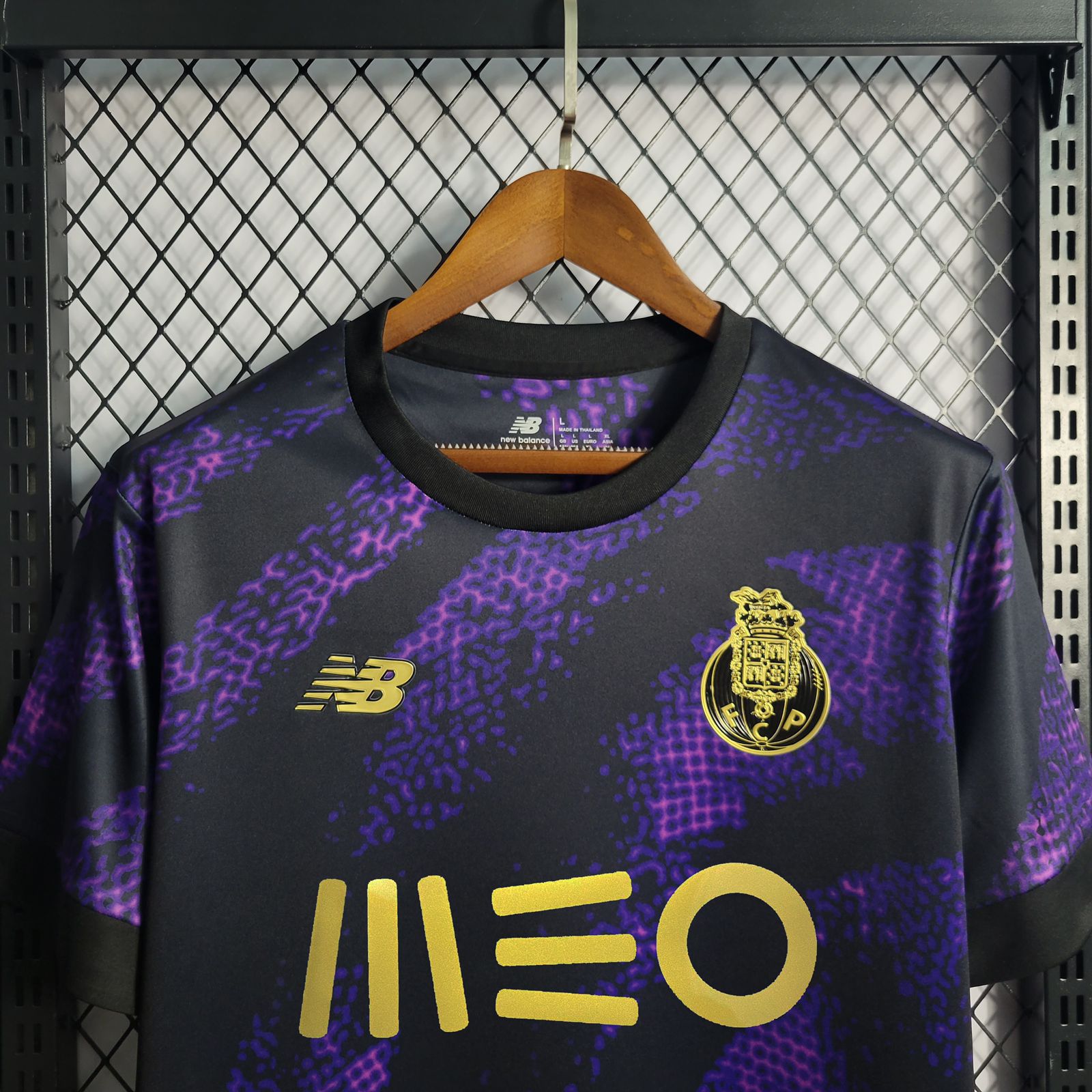 Nova Camisa Porto Edição Especial Roxa Torcedor Masculina 2022 / 2023 ...