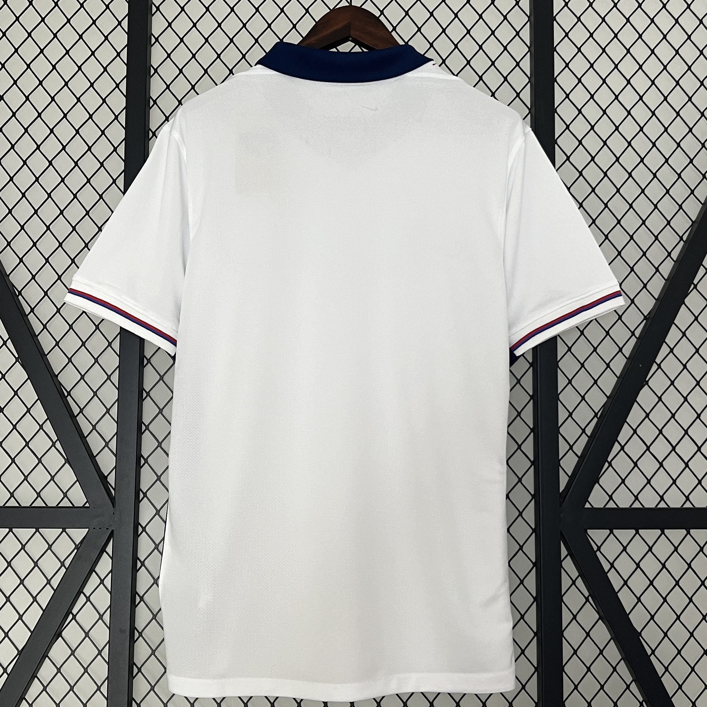 Nova Camisa Inglaterra 1 Torcedor Masculina 2024 / 2025 - 021 Sport ...