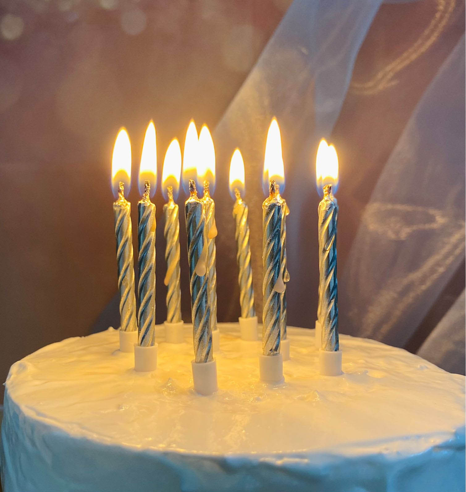 Velas de Aniversário Espiral Metalizada Dourada 8cm - 10 Unidades ...