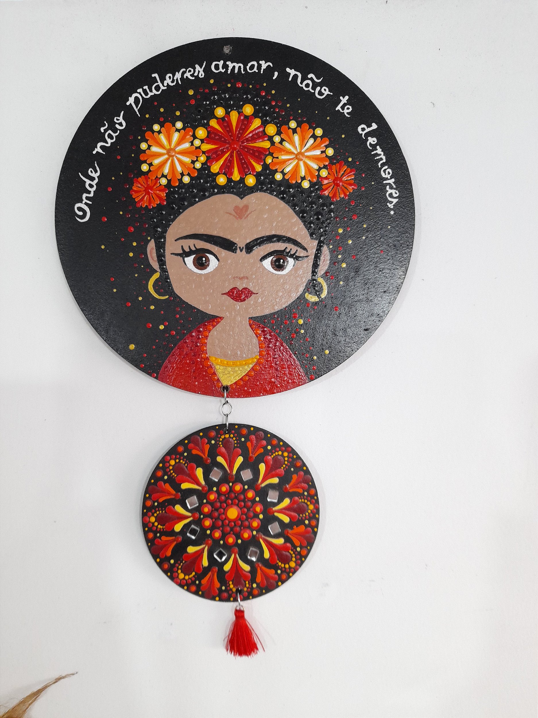 Frida Kahlo mandala | mobile Frida Kahlo - Paola Leão Mandalas