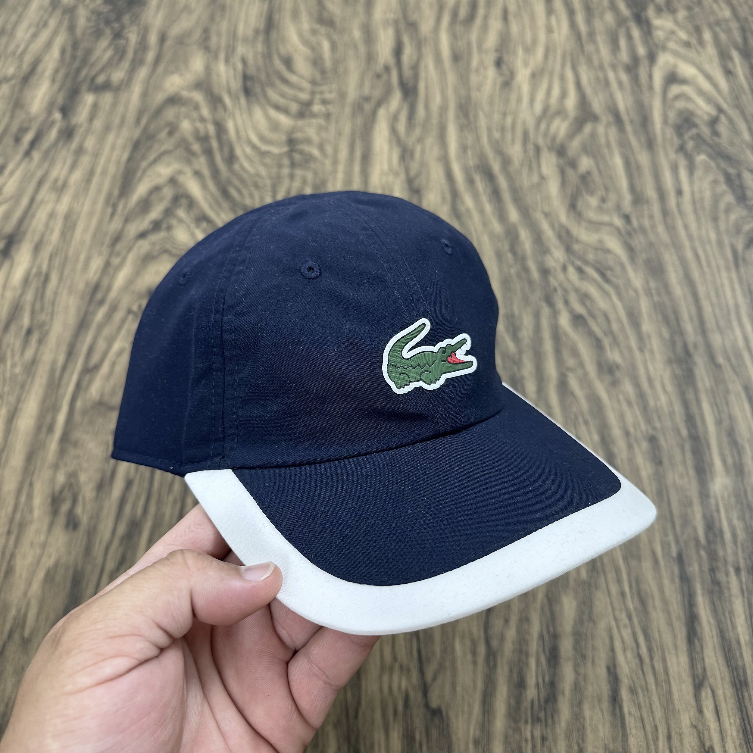 Boné Lacoste Sport Contraste Azul com Branco - Top Store