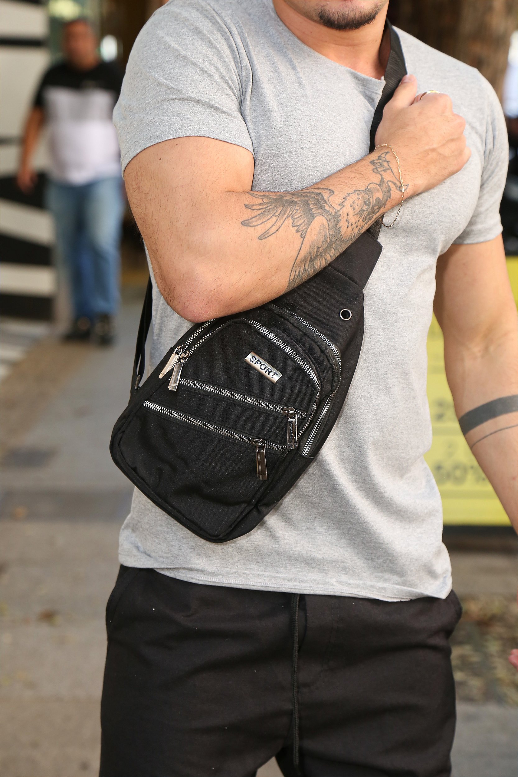 Bolsa Masculina Transversal - Dennis Beumont