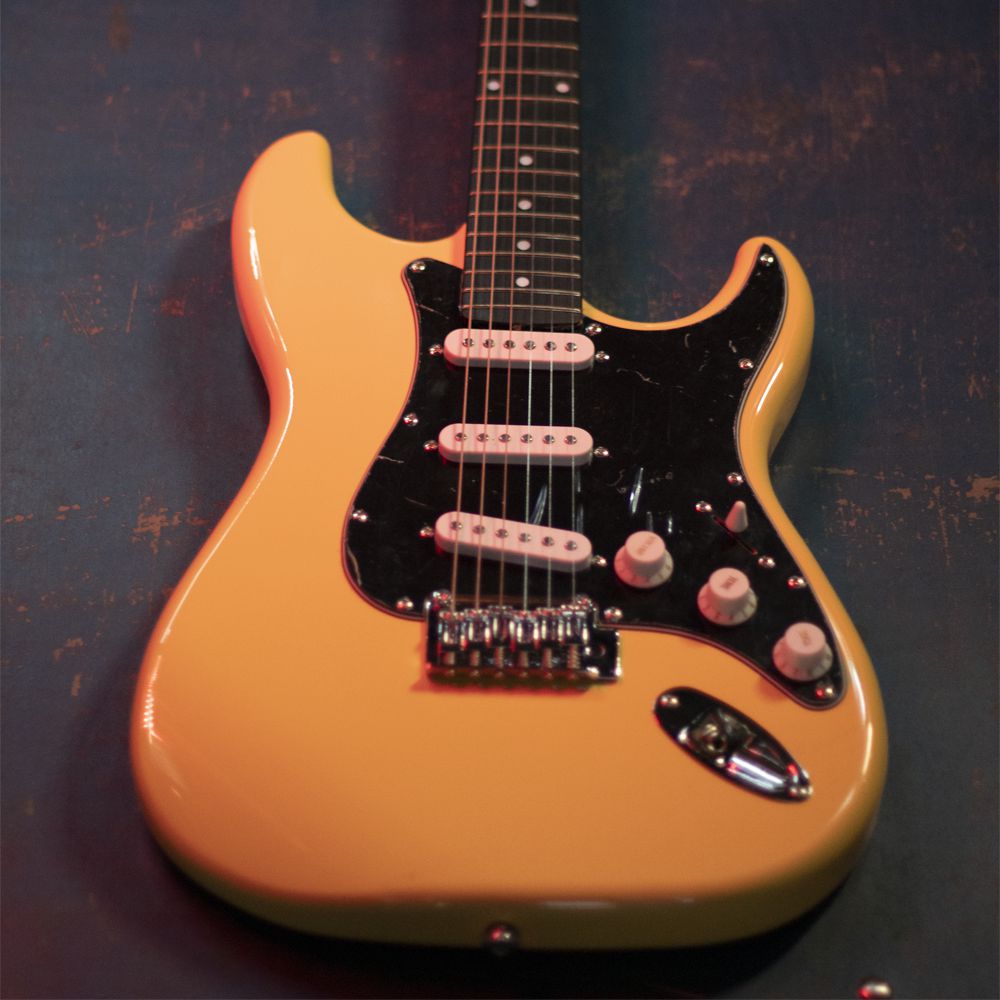 Guitarra Strato PHX ST-1 PR CH Power Premium Linha Sunset Creme ...