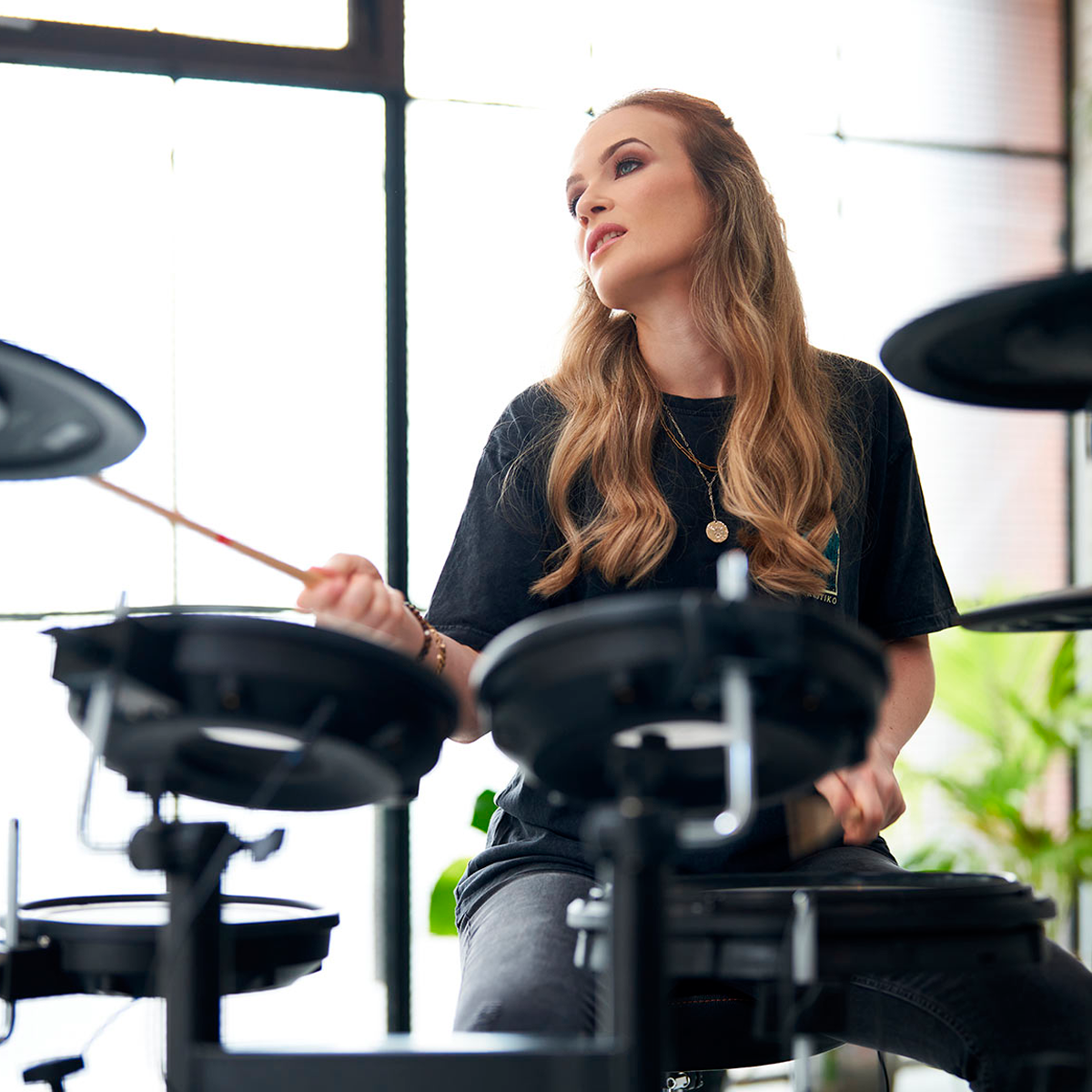 Roland TD-17KVX2 com módulo TD-17 e novos pads - AudioDriver Instrumentos Musicais e Acessórios