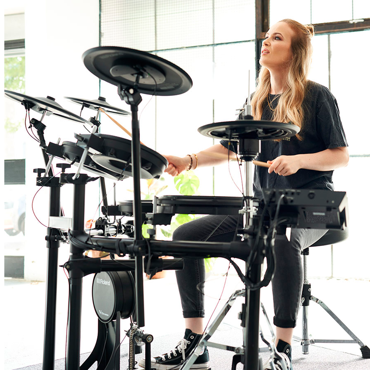 Roland TD-17KVX2 com módulo TD-17 e novos pads - AudioDriver Instrumentos Musicais e Acessórios