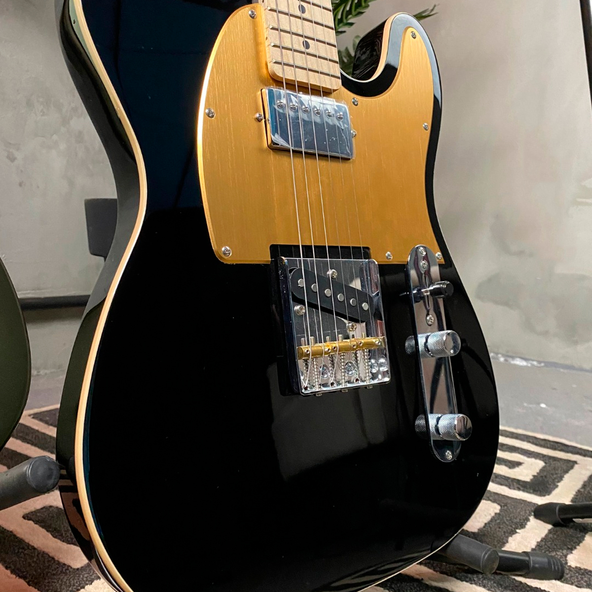 Guitarra Telecaster EWA Ayla HB BK - Qualidade e Versatilidade ...
