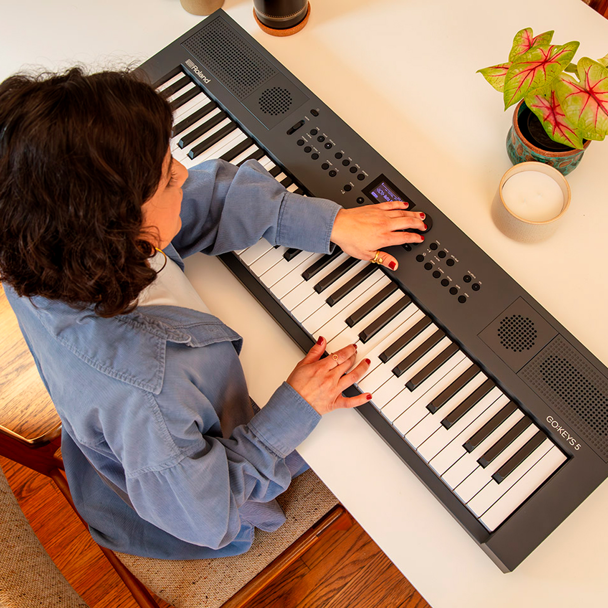 Teclado Roland GO KEYS 5 Graphite: 61 Teclas, Bluetooth, Mais de 1000 ...