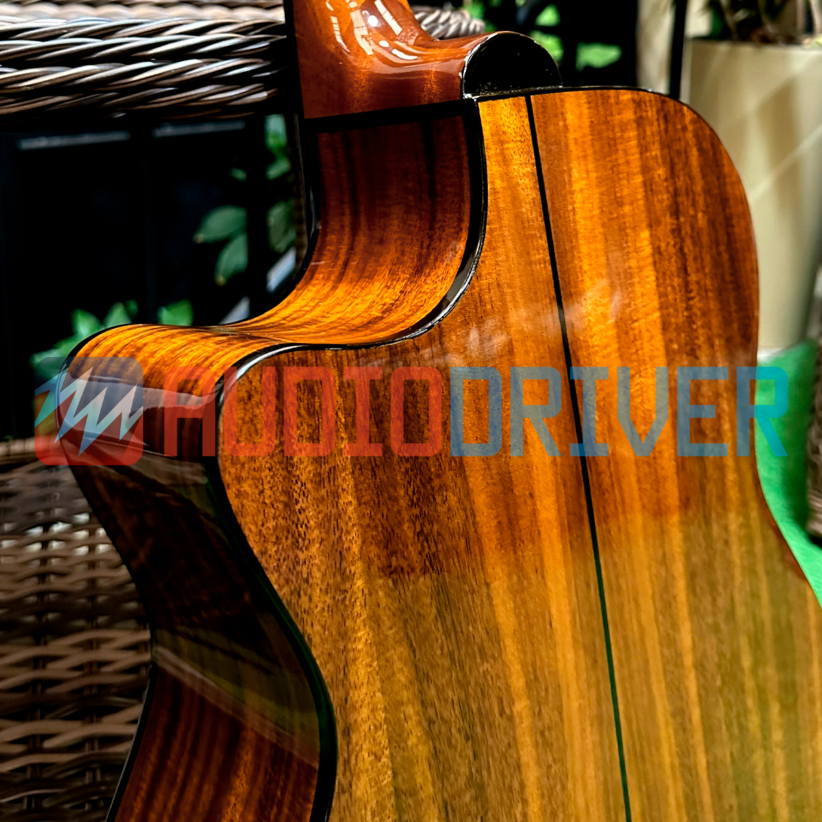 Violão Grand Auditorium Benson Exodus EXF900CE KB N – Elegância e Perf ...
