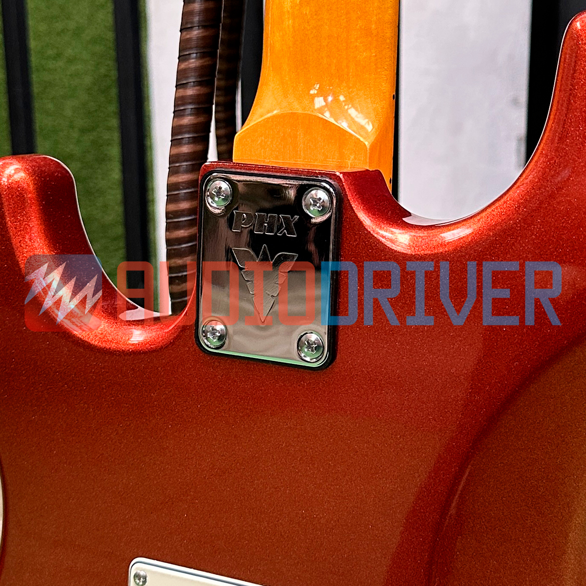 Guitarra Stratocaster PHX ST-2 RD – Estilo e Performance - AudioDriver ...