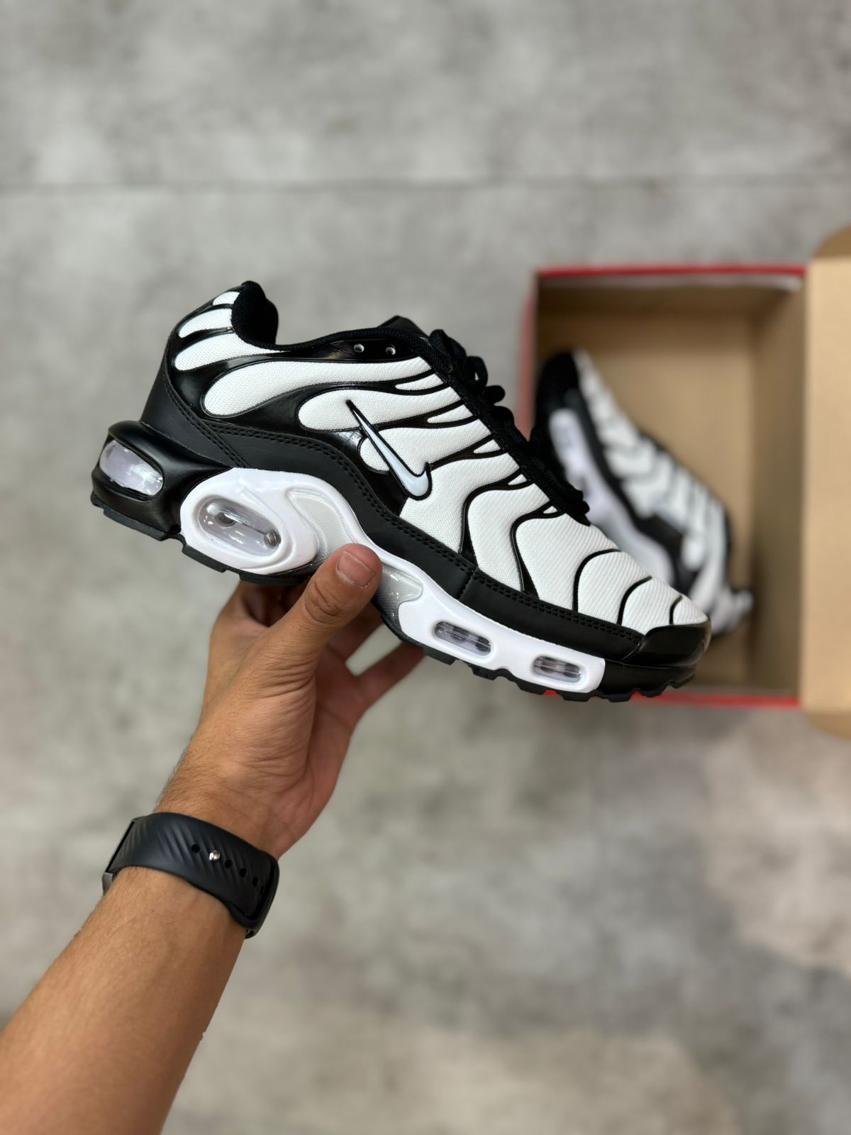 TENIS NIKE TN PANDA - DA FANATICOS - Os melhores conjuntos e agasalhos ...