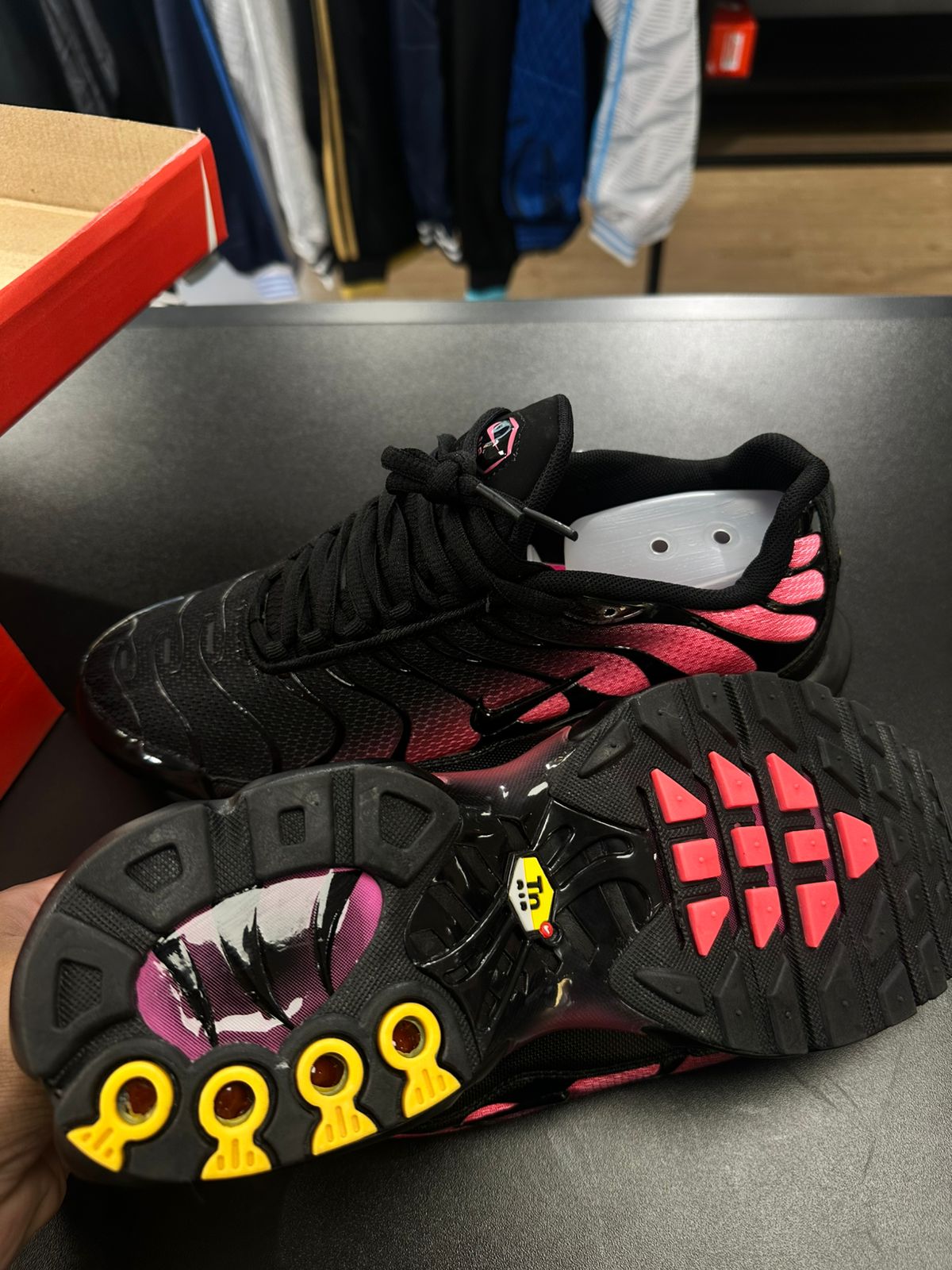 Tenis Nike Air Max TN 'Hyper Pink' - DA FANATICOS - Os melhores ...