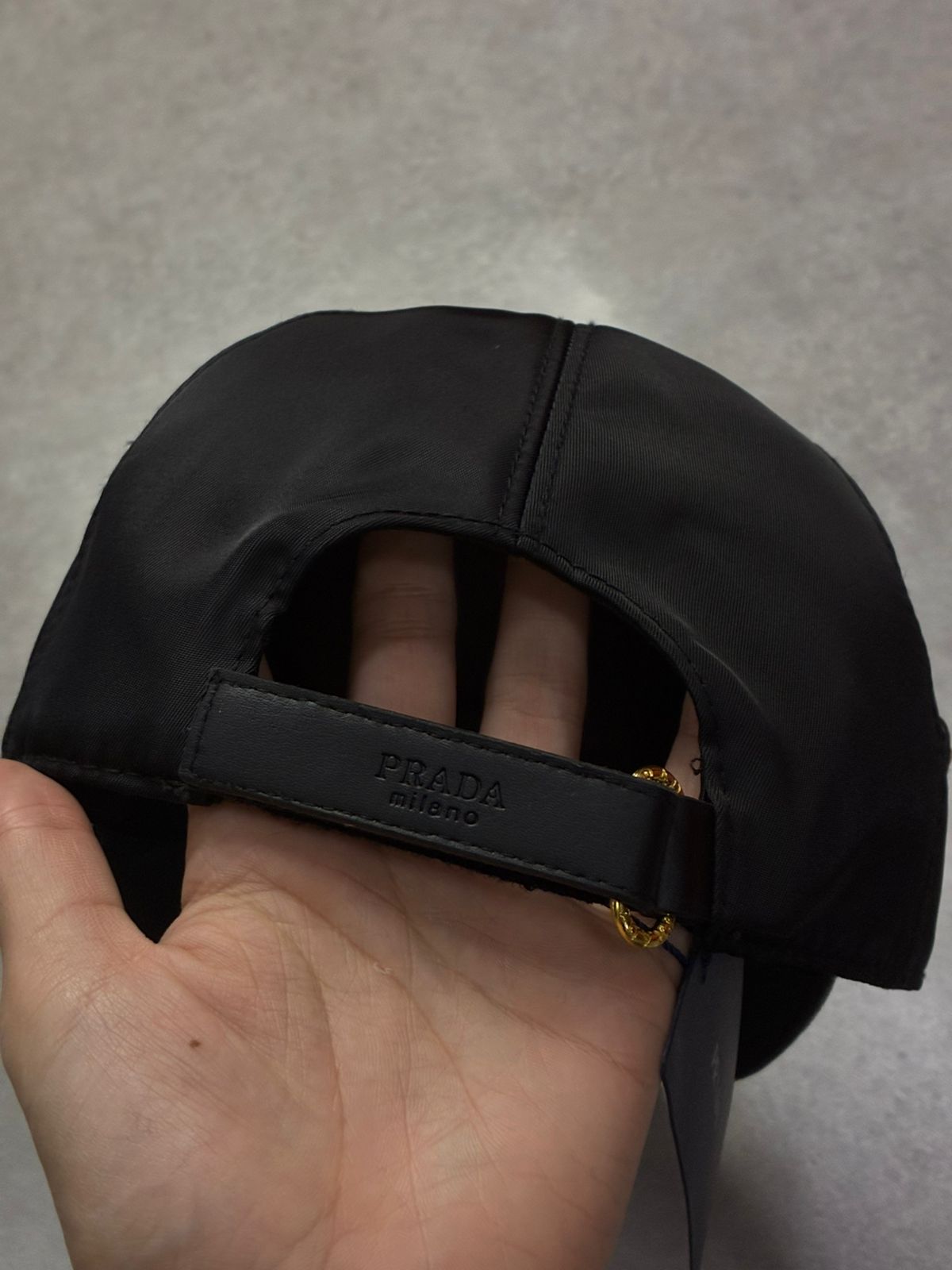 Bone Prada Basic Acetinado Preto - DA FANATICOS - Os melhores conjuntos ...