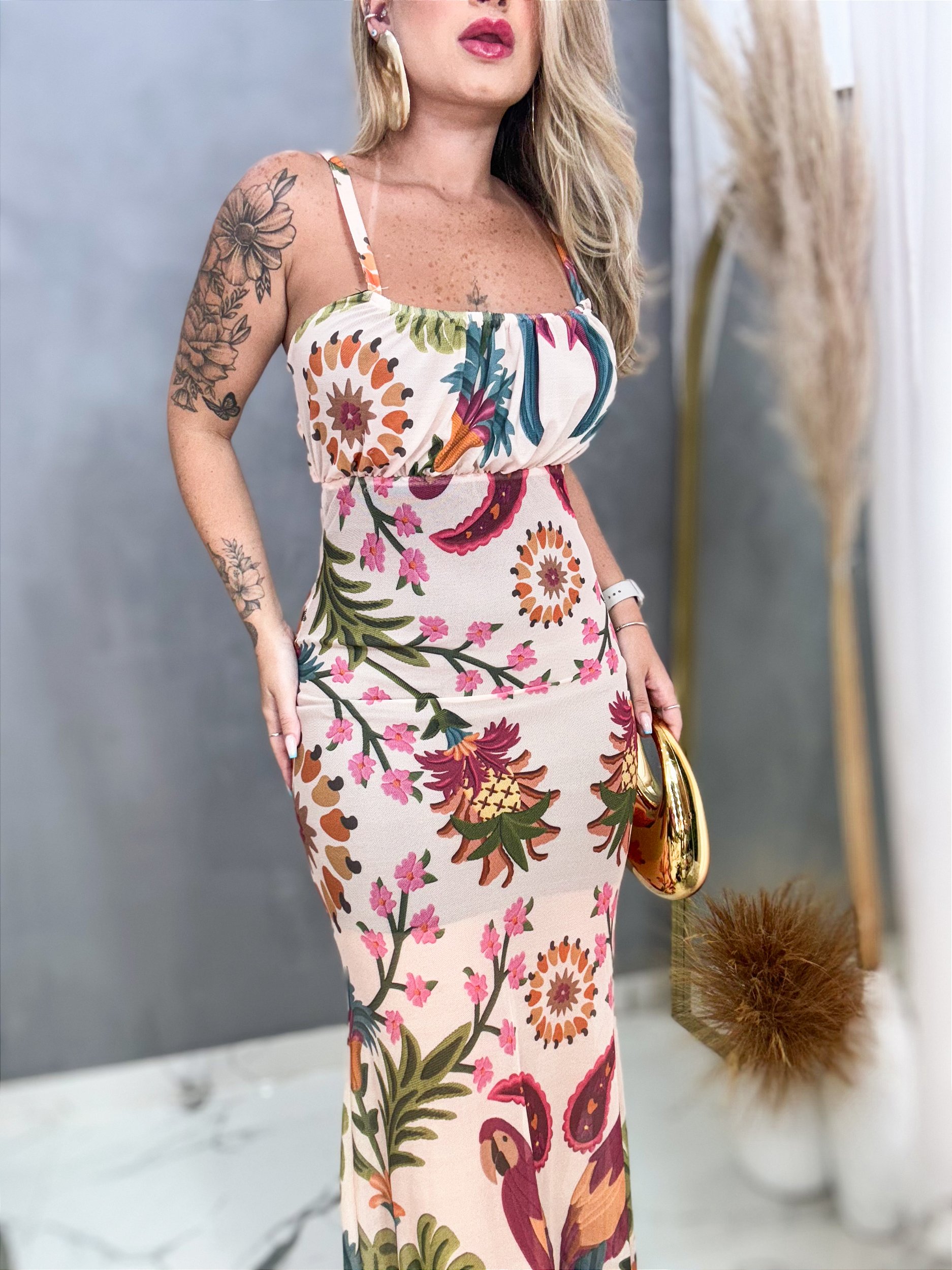 Vestido MINI CAJU FUNDO NUDE Tule Longo Estilo Blogueira Moda Gringa ...