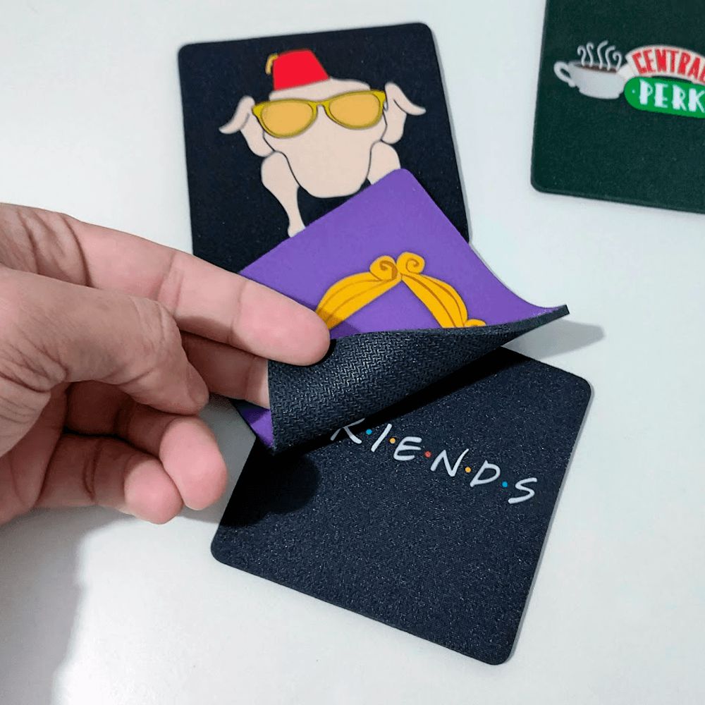 Porta copos quadrado - Icons Friends (Saldo) - Fun Geek Store