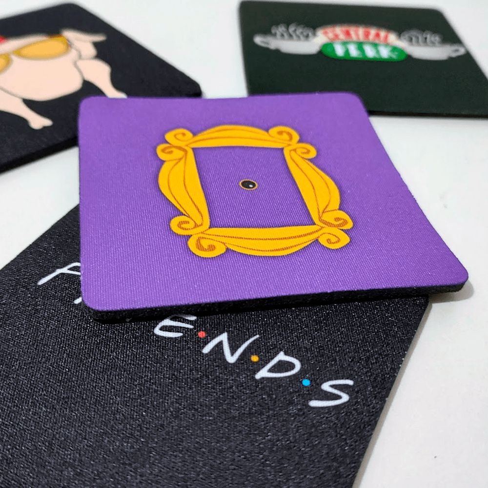 Porta copos quadrado - Icons Friends (Saldo) - Fun Geek Store