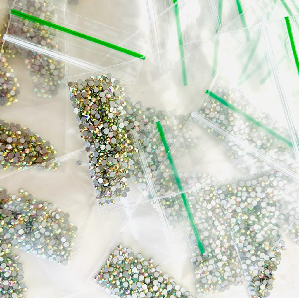 STRASS MAKE CARNAVAL - TATUAGENS TEMPORÁRIAS PERSONALIZADAS