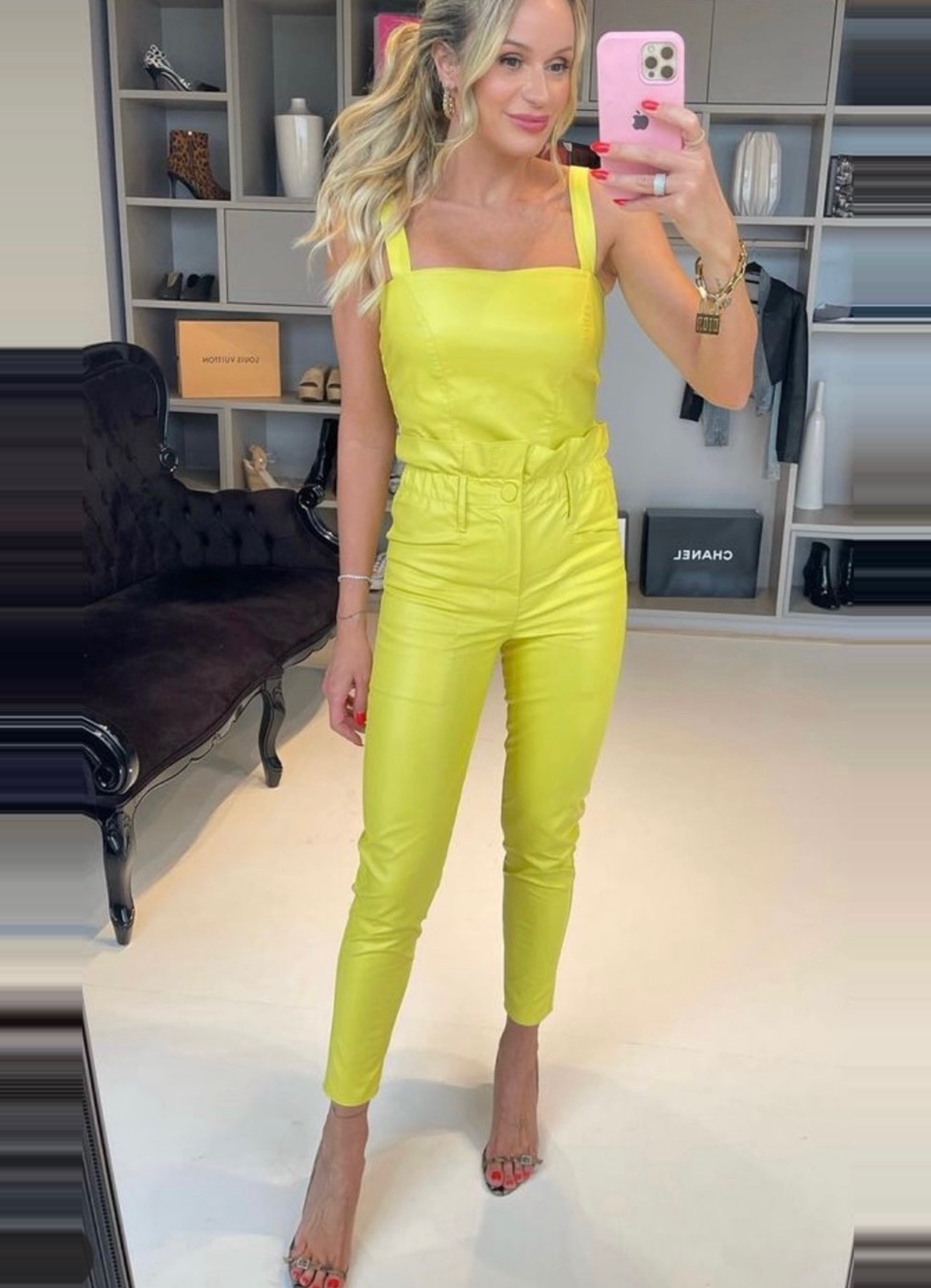 Calça Silvia | PU Sintético Premium - Amanda Magro Store | Malha Prada ...