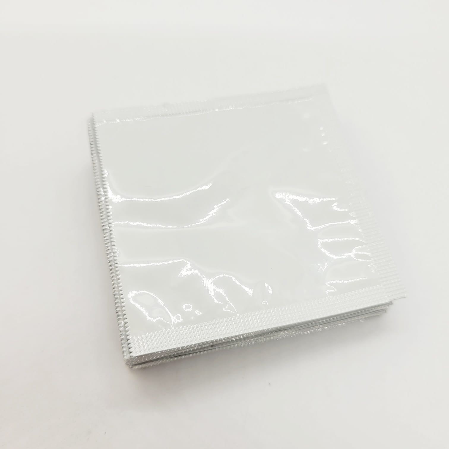 Embalagem Sachê Alumínio Branco ou Prata c/100 unidades - Sachê Pharma ...